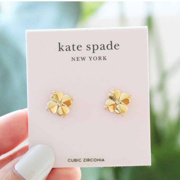kate spade | Jewelry | Nwt Kate Spade Legacy Logo Spade Stud Earrings ...